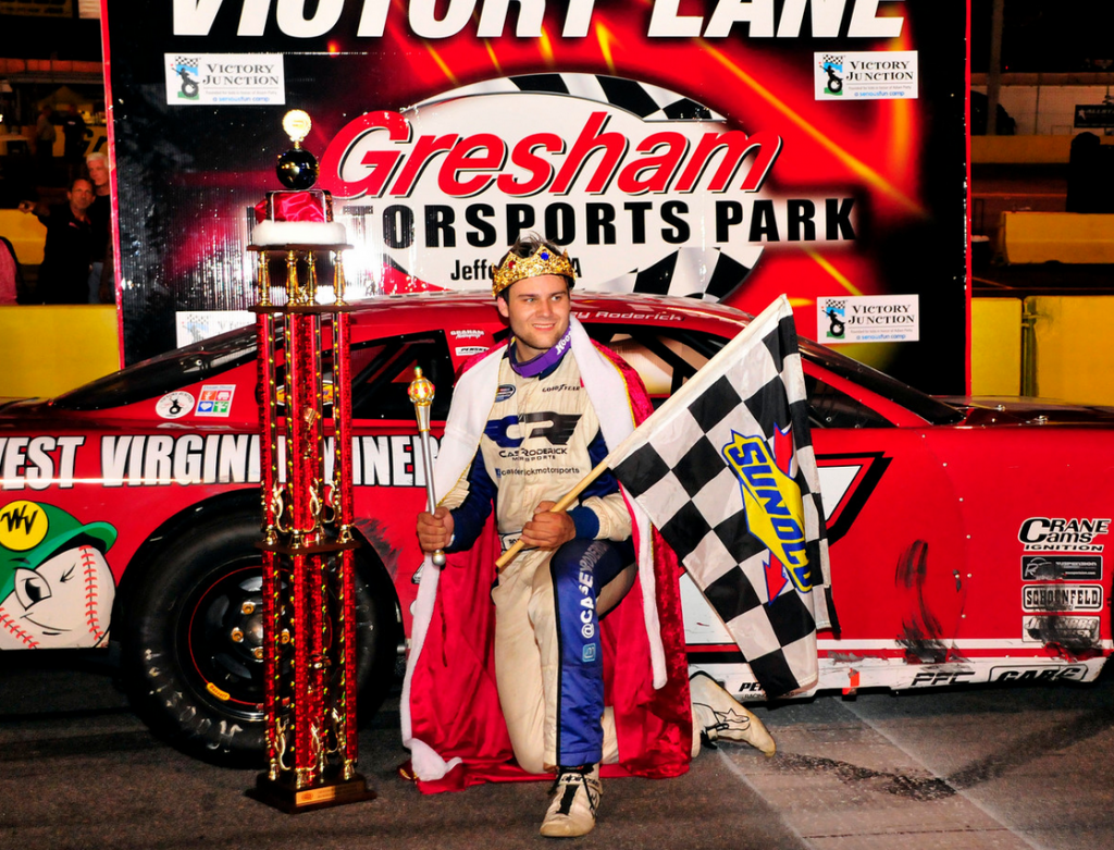 Casey Roderick Wins Crash-Marred World Crown 300 – Short Track Scene