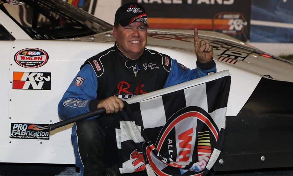 Brad May closes out on first win, nears SLM World Series championship ...