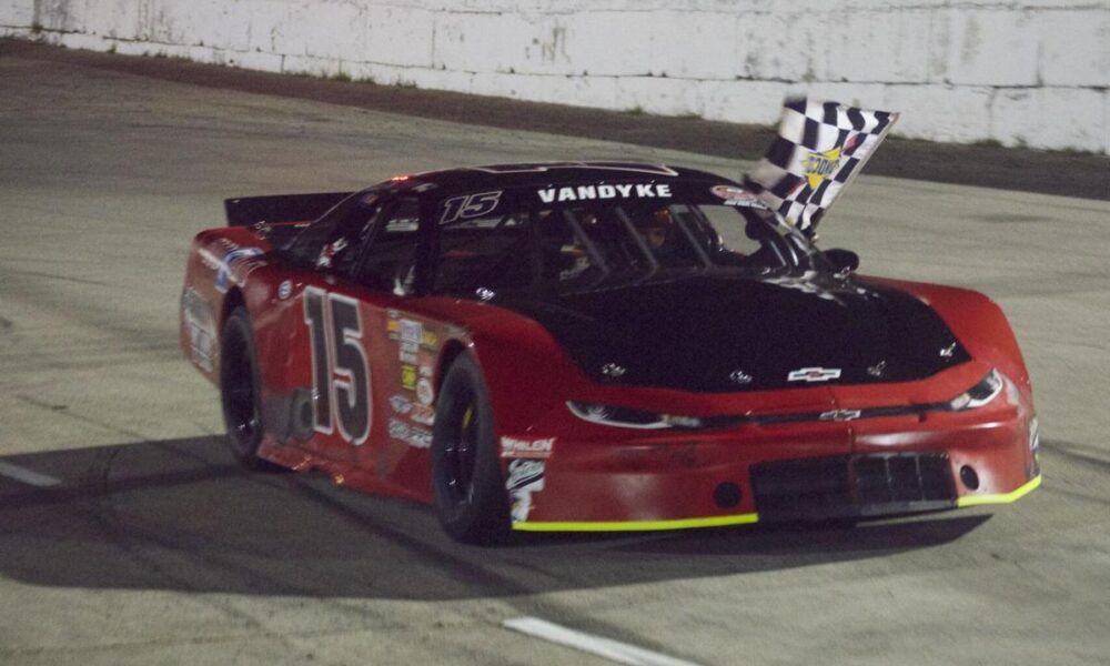 Late Model Stock Cars – Page 105 – Short Track Scene