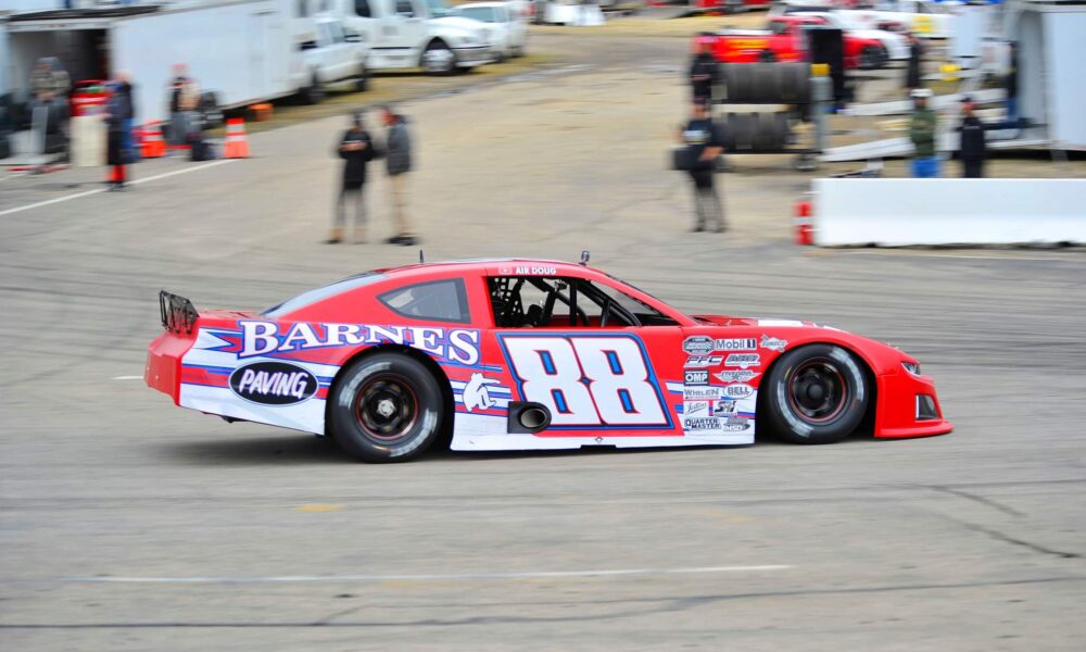 Doug Barnes Claims Biggest Win at Florence Icebreaker – Short Track Scene