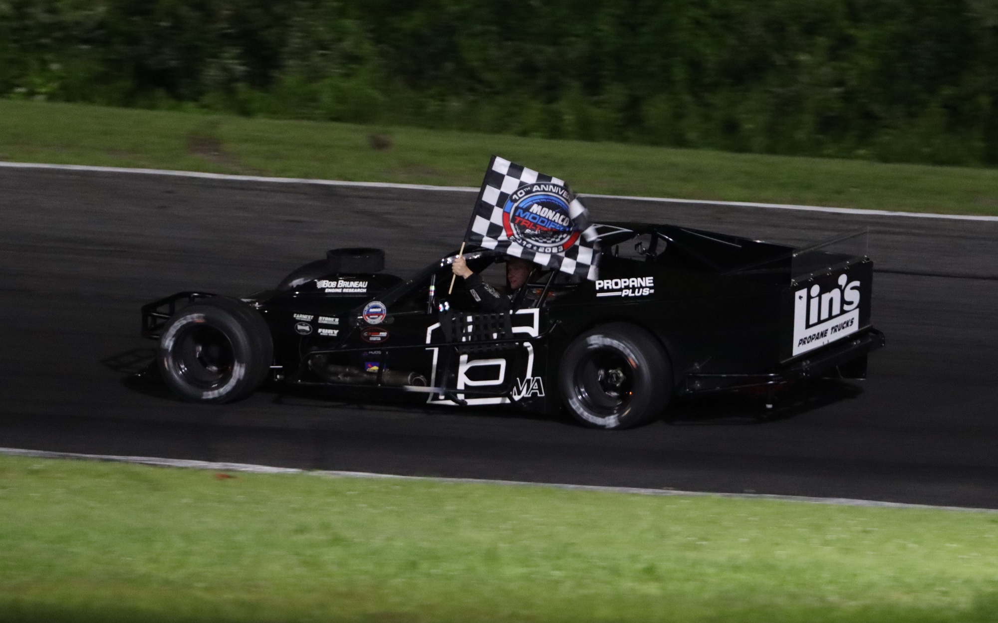Johnson Dodges Spin For Monaco Modified Win At Star – Short Track Scene