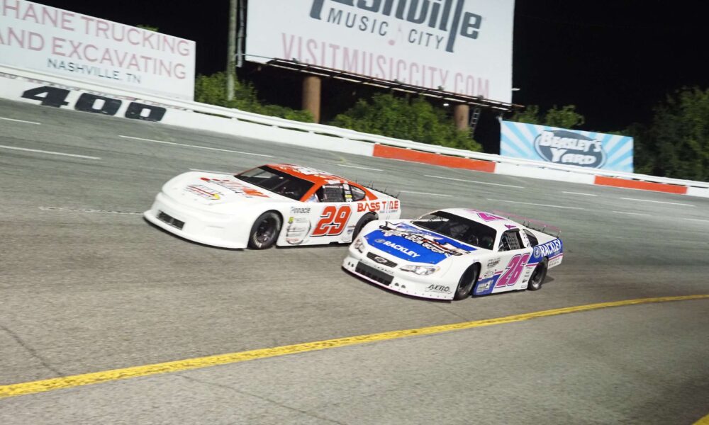 Dawson Sutton bump-and-runs defensive Hunter Wright to win at Nashville ...
