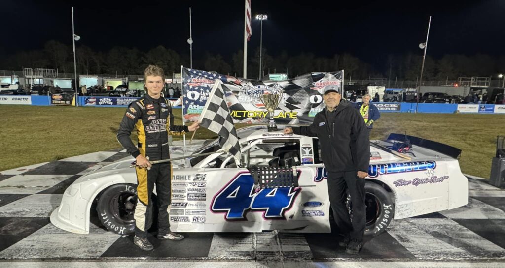Conner Jones cruises to New River victory – Short Track Scene