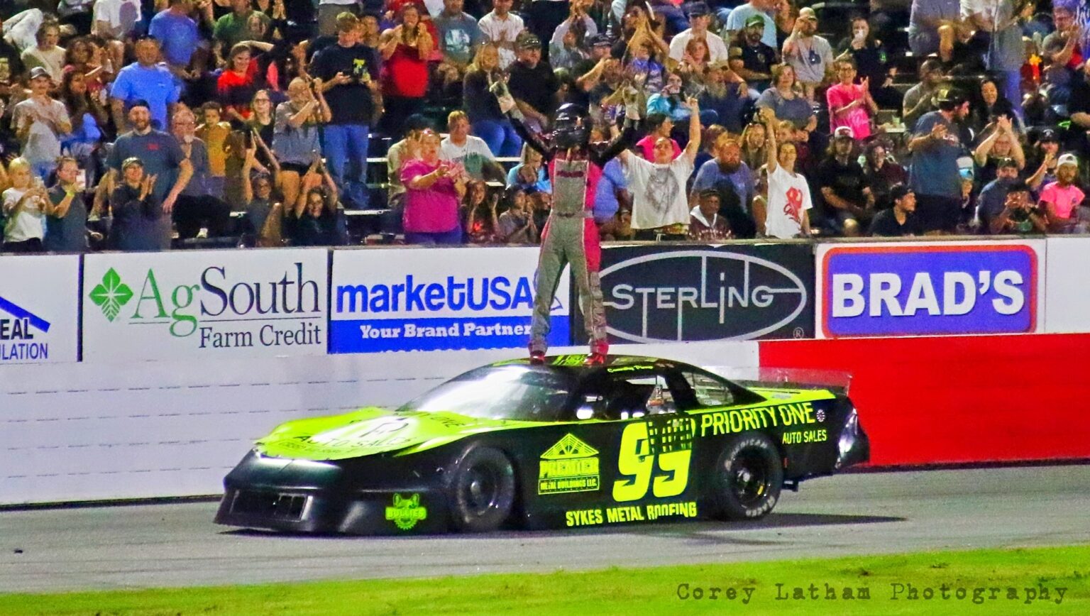 Bowman Gray Stadium Crowns 2025 Champions – Short Track Scene