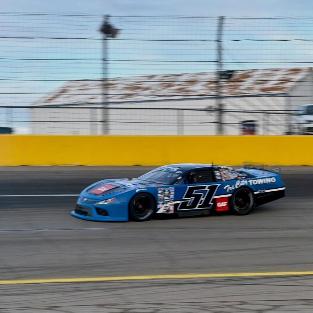 Jeffrey Peterson wins attrition-filled CARS Tour West Limited Late ...