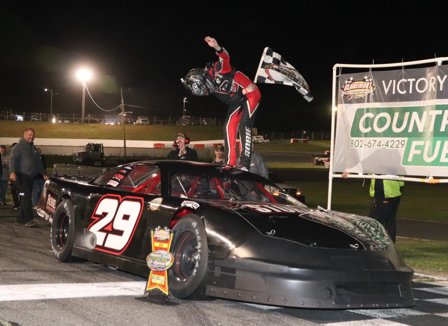 Robie pays tribute to Busch with GSPSS Claremont victory – Short Track ...