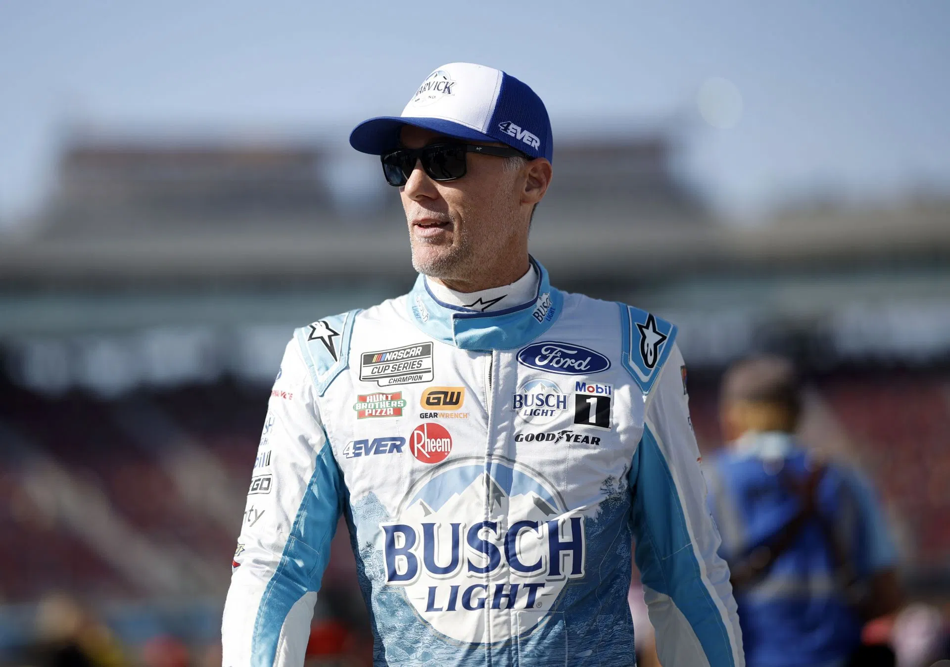 Kevin Harvick to run a Busch Light Super Late Model at Wenatchee ...
