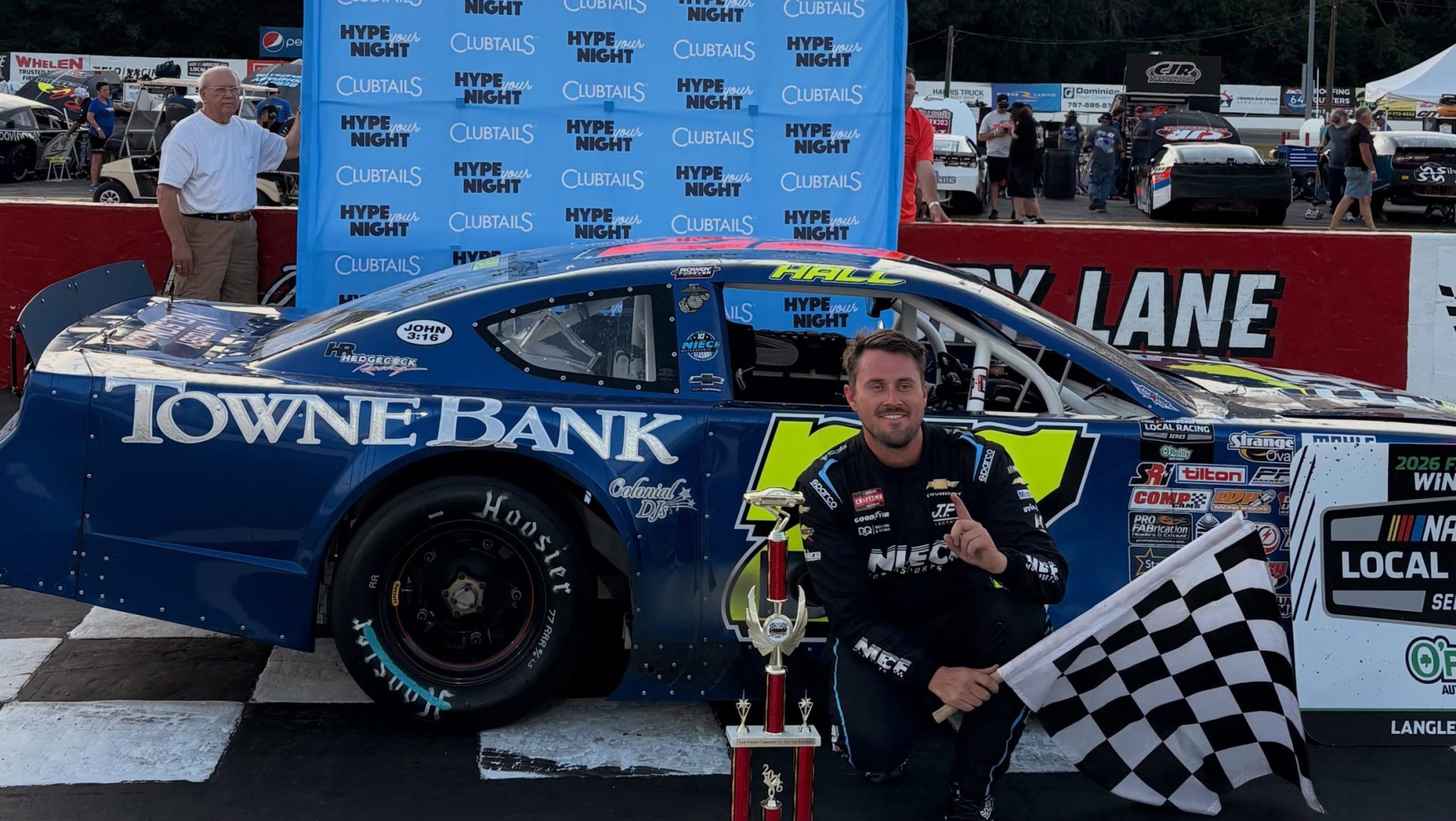 Connor Hall wins his fifth and sixth weekly race in a row at Langley ...